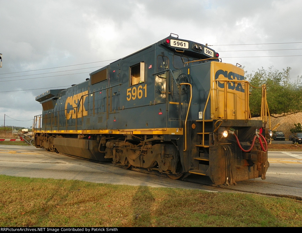 CSXT 5961